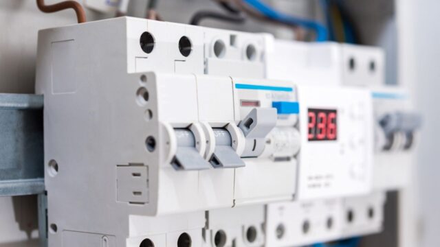 Voltage Protection Relay: Stay Connected And Stay Neutral