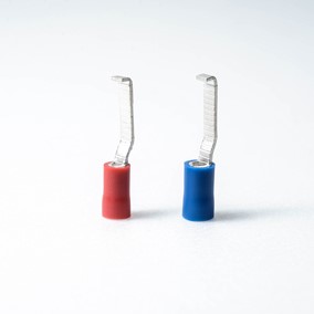 Buy Hook Blade Terminal Online in UAE | GoSwitchgear