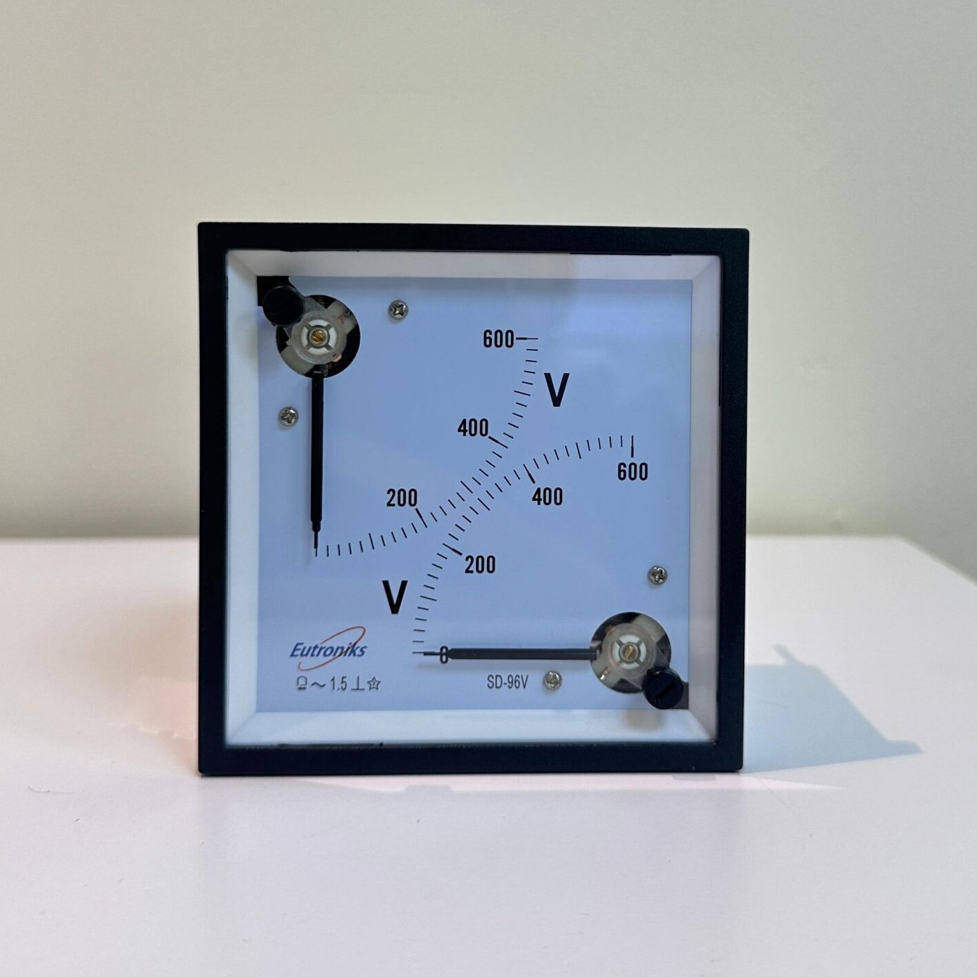 Buy Double Voltmeter 0–600V AC 96×96 mm – Eutroniks | GoSwitchgear